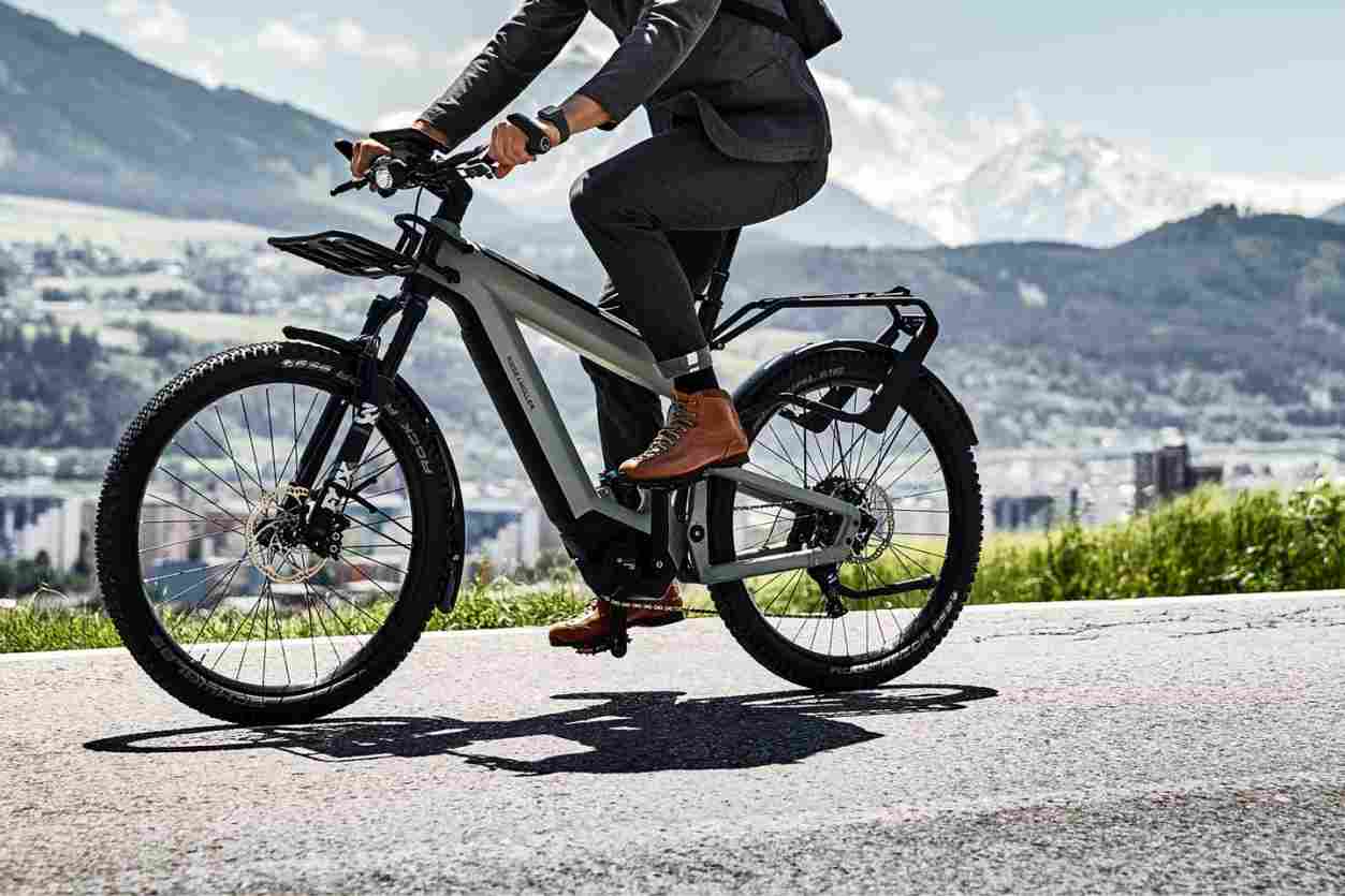 Global E-Bike Market Set to Surge - 71.5 Billion by 2030 - Tech ...
