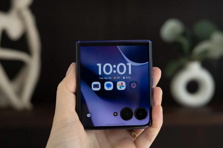 The Best Foldable Phones In 2026 For Personal And Business - Tech ...